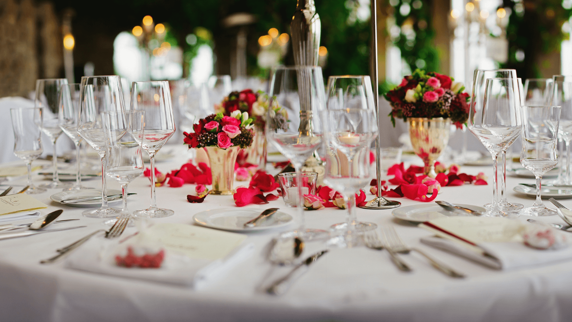 Buffet vs. Plated Wedding: Which Catering Style to Choose?